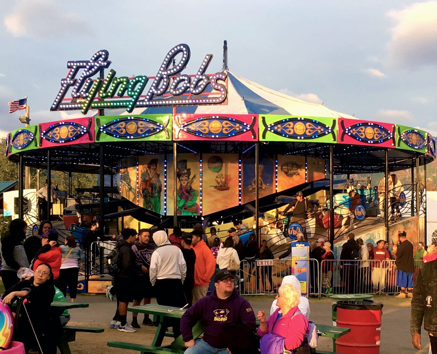flying bobs carnival ride